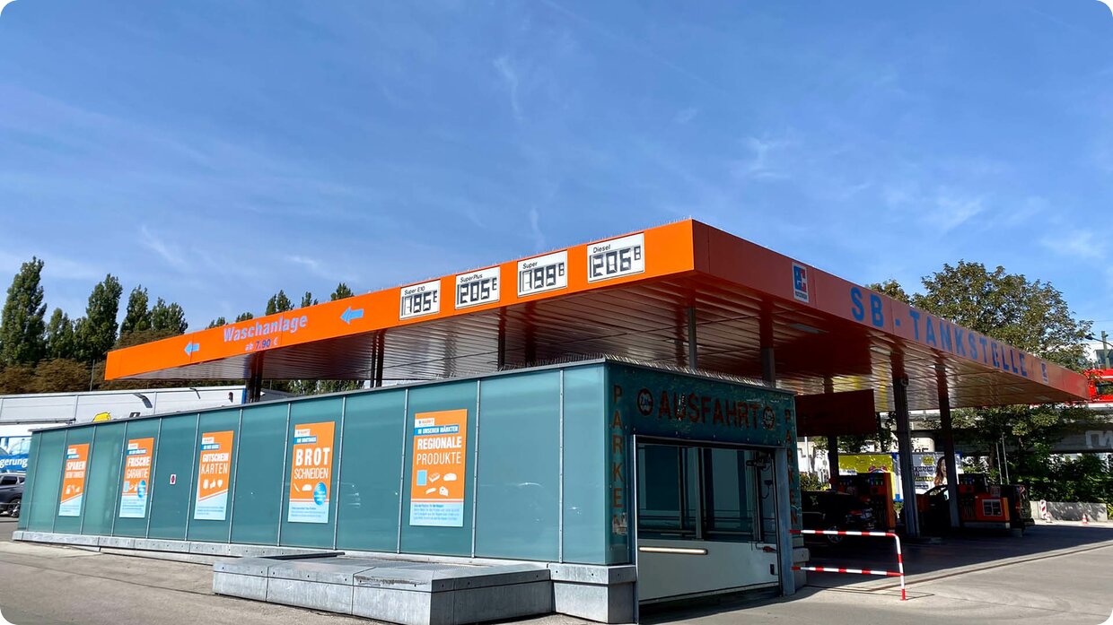 Tankstelle V Markt Munchen Balanstrae